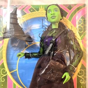 Mattel | Toys | Mattel Wicked Elphaba Misprint Url Nwt Never Opened ...